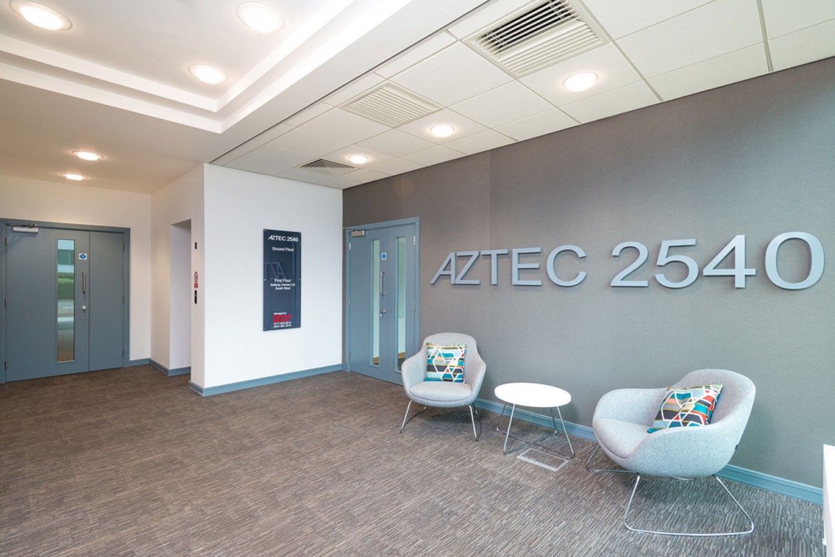 Portfolio: 2540 Aztec West, Bristol - Robert Hitchins